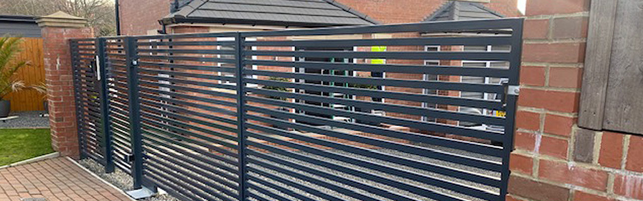 Contemporary Automated Gates with Matching Pedestrian Entrance ...